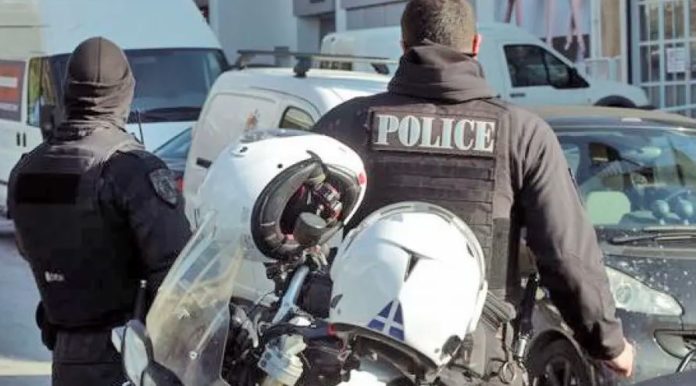 ΠΟΙΟΣ ΕΙΝΑΙ Ο ΜΠΑΤΣΟΣ ΠΟΥ ΣΥΝΕΛΗΦΘΗ ΣΕ ΚΥΚΛΩΜΑ ΚΟΚΑΪΝΗΣ – ΑΠΟ ΤΟ ΚΑΚΟ ...