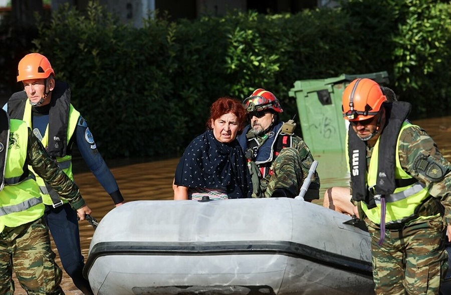 ΜΑΧΗ ΜΕ ΤΟΝ ΧΡΟΝΟ ΓΙΑ ΑΓΝΟΟΥΜΕΝΟΥΣ ΚΑΙ ΕΓΚΛΩΒΙΣΜΕΝΟΥΣ ΔΙΝΕΙ Ο ΣΤΡΑΤΟΣ ...