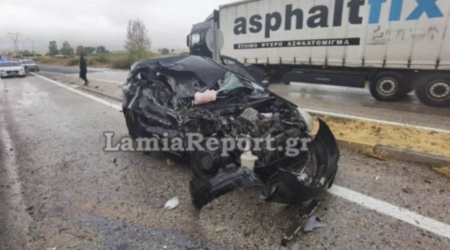 ΛΑΜΙΑ: ΝΤΑΛΙΚΑ ΠΕΡΑΣΕ ΣΤΟ ΑΝΤΙΘΕΤΟ ΡΕΥΜΑ ΚΑΙ “ΣΜΠΑΡΑΛΙΑΣΕ” ΔΥΟ ...