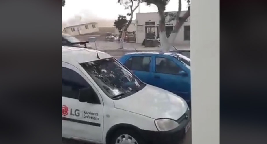 Απίστευτο! Ανεμοστρόβιλος σήκωσε στον αέρα λυόμενο σπίτι στη Σαντορίνη ...