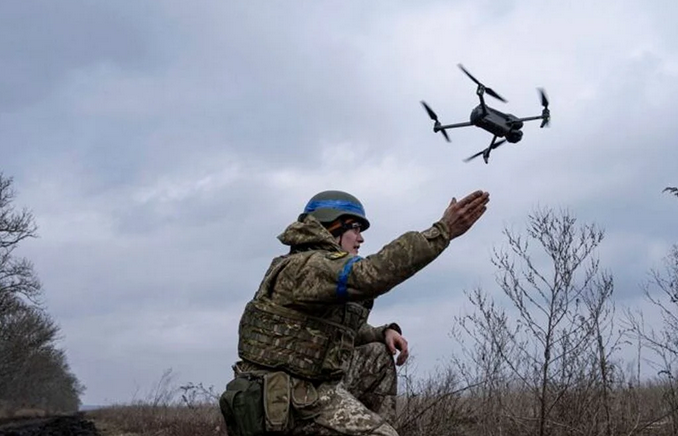 Ρωσία: Δεκαεννέα ουκρανικά UAV κατέρριψε τα ξημερώματα η αντιαεροπορική άμυνα – Makeleio.gr