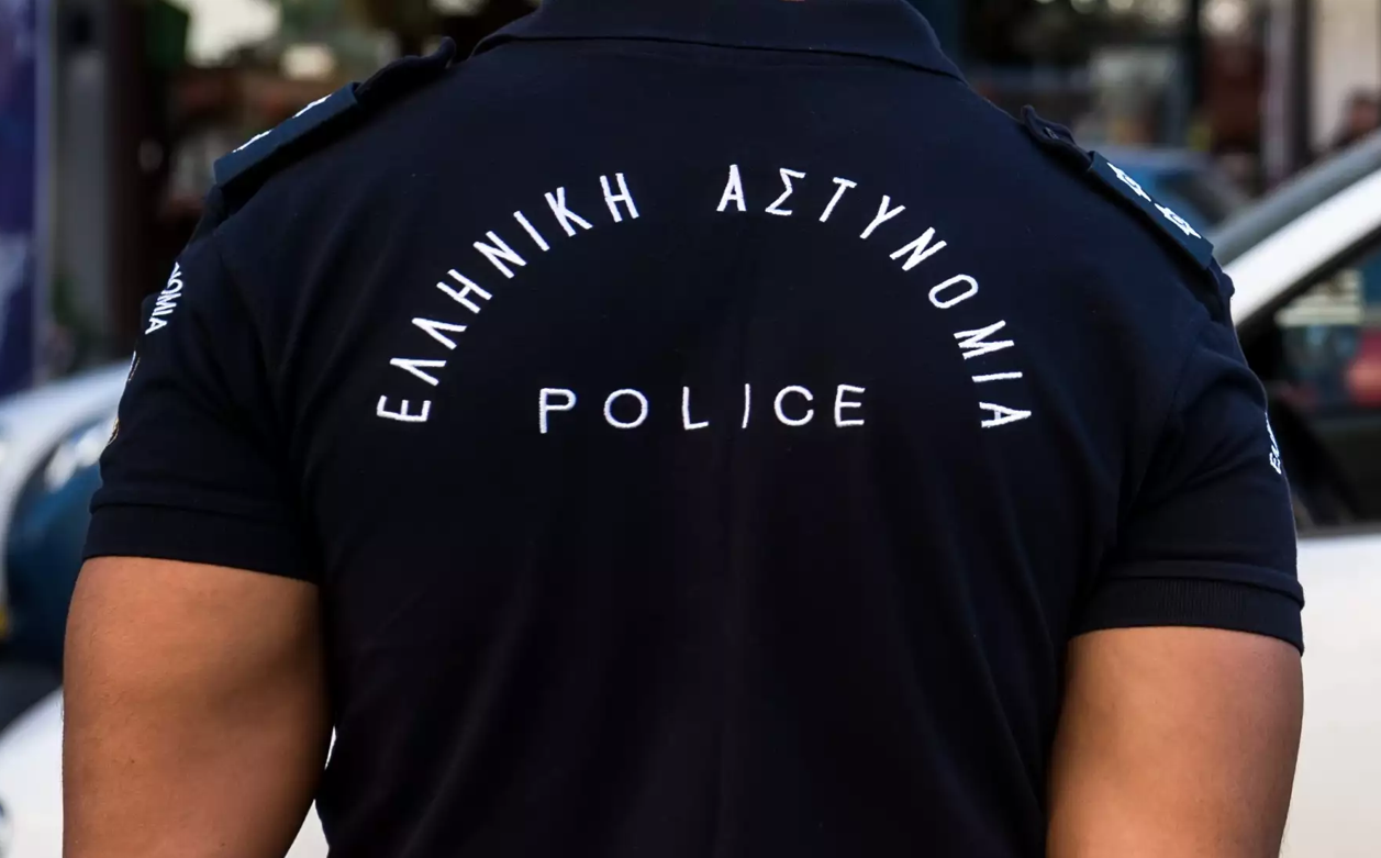 Πάλι οι Γ@ΦΤΟΙ πυροβόλησαν αστυνομικούς στη Μάνδρα Αττικής – Τέσσερις ...