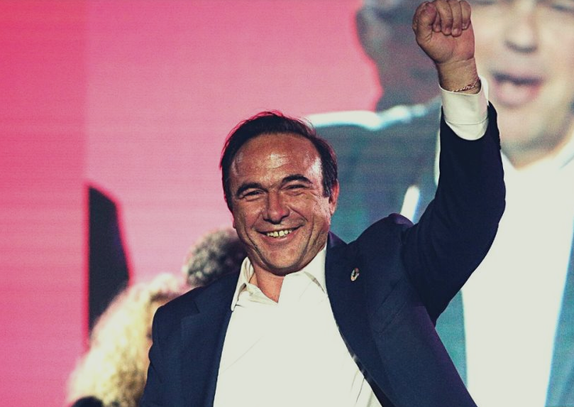 ΓΕΛΑΝΕ ΚΑΙ ΤΑ ΠΕΡΙΣΤΕΡΙΑ ΤΗΣ ΚΟΥΜΟΥΝΔΟΥΡΟΥ ΜΕ ΤΟΝ ΣΥΡΙΖΑ: Νέο κόμμα ...