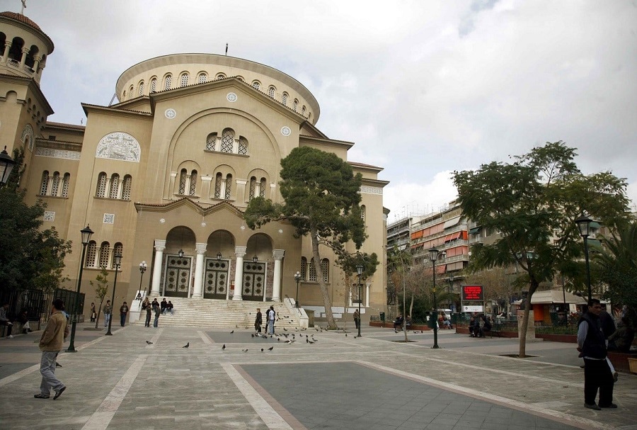 ΑΓΙΟΣ ΠΑΝΤΕΛΕΗΜΟΝΑΣ: ΣΥΛΛΗΨΗ ΑΛΛΟΔΑΠΟΥ ΠΟΥ ΕΙΣΕΒΑΛΕ ΜΕ ΜΑΧΑΙΡΙ ΣΕ ...