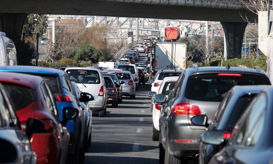 ΜΠΟΤΙΛΙΑΡΙΣΜΑ ΣΤΟΝ ΚΗΦΙΣΟ – ΚΑΘΥΣΤΕΡΗΣΕΙΣ ΚΑΙ ΣΤΗΝ ΑΤΤΙΚΗ ΟΔΟ! ΚΟΛΑΣΗ ...
