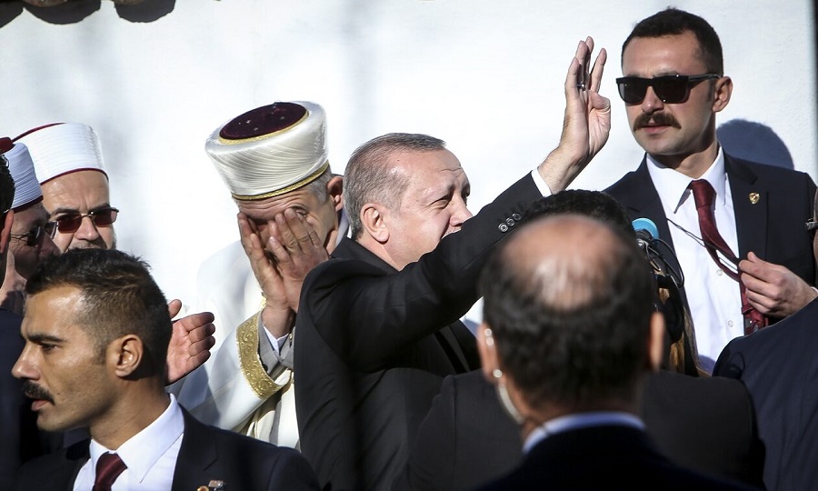 ΜΕΙΟΔΟΣΙΑ! ΦΙΕΣΤΑ ΕΤΟΙΜΑΖΕΙ Ο ΕΡΝΤΟΓΑΝ ΣΤΗΝ ΕΛΛΑΔΑ! ΣΤΗΝ ΘΡΑΚΗ ΘΕΛΕΙ ΝΑ ...