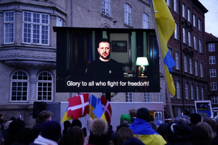 Ζελένσκι βλέποντας το τέλος του: «Ετοιμάζουν πραξικόπημα» – Μεντβέντεφ: «Μας ανακάλυψε» (ΦΩΤΟ ...