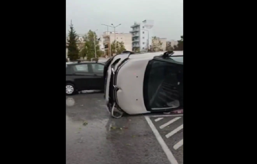 Εικόνες καταστροφής στη Ξάνθη! Ανεμοστρόβιλος αναποδογύρισε ΙΧ (ΒΙΝΤΕΟ ...