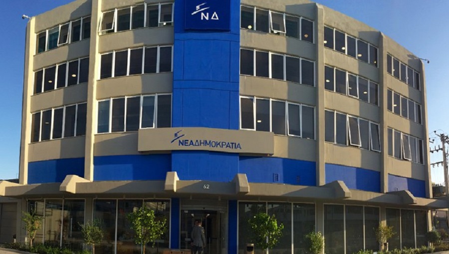 Ο ΜΠΑΜΠΗΣ ΠΑΠΑΔΗΜΗΤΡΙΟΥ ΚΑΤΑΓΓΕΛΕΙ “Ο ΚΙΚΙΛΙΑΣ ΠΗΓΕ ΝΑ ΜΕ ΠΛΑΚΩΣΕΙ ΣΤΟ ...