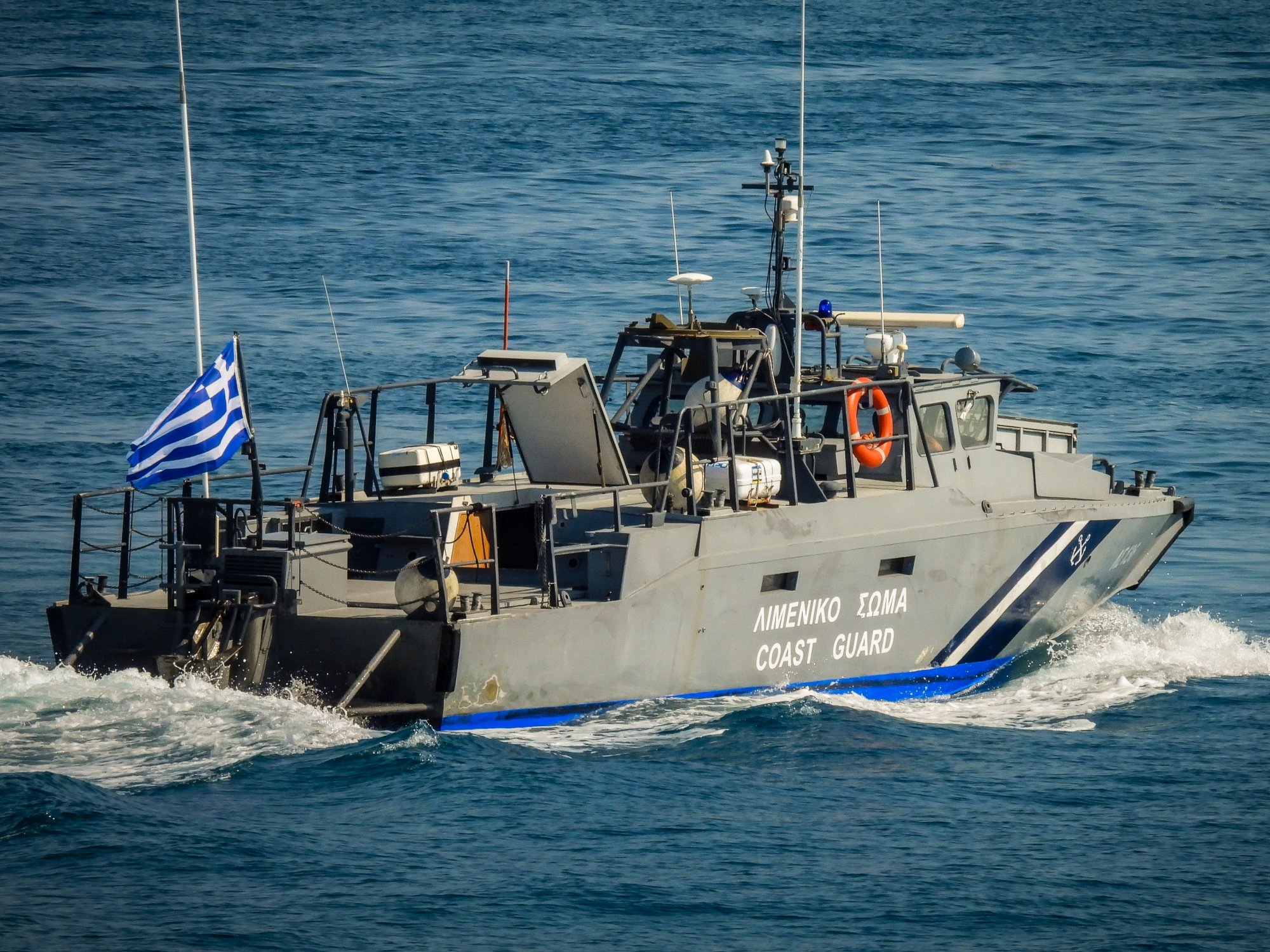 ΕΝΤΑΣΗ ΣΤΑ ΙΜΙΑ – ΕΠΙ ΔΕΚΑ ΛΕΠΤΑ ΤΟ ΛΙΜΕΝΙΚΟ ΠΡΟΣΠΑΘΟΥΣΕ ΝΑ “ΔΙΩΞΕΙ ...