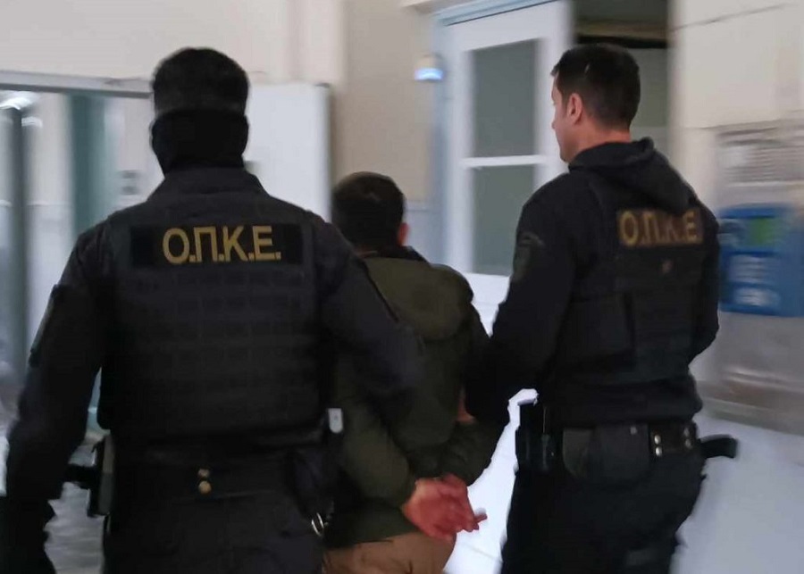 ΒΟΛΟΣ: ΣΟΚΑΡΟΥΝ ΤΑ ΜΗΝΥΜΑΤΑ ΤΟΥ 33ΧΡΟΝΟΥ ΒΙΑΣΤΗ – «ΑΝ ΔΕΝ ΜΟΥ ΔΩΣΕΙΣ ...