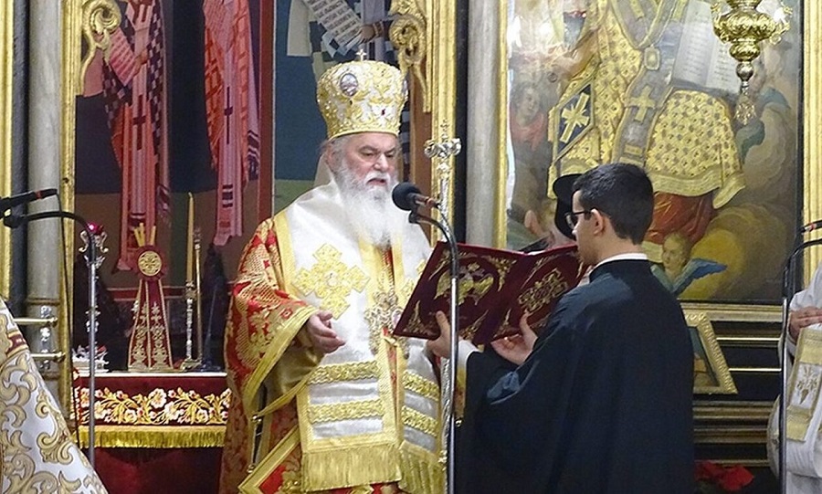 ΜΗΤΡΟΠΟΛΙΤΗΣ ΚΑΛΑΒΡΥΤΩΝ: «ΘΕΛΟΥΝ ΝΑ ΤΕΛΕΙΩΣΟΥΝ ΤΟ DNA ΤΟΥ ΕΛΛΗΝΑ ...