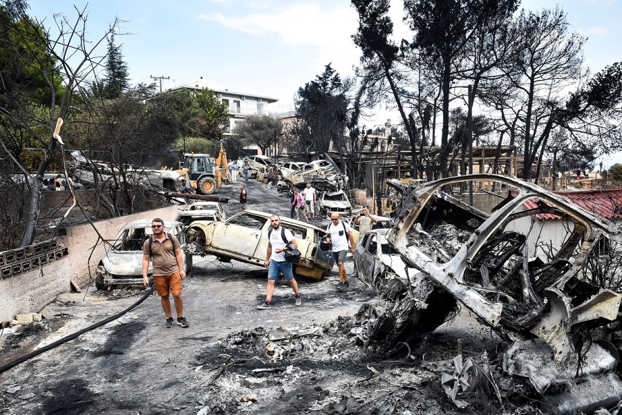 “ΞΕΡΑΜΕ ΓΙΑ ΝΕΚΡΟΥΣ ΣΤΟ ΜΑΤΙ” ΣΤΗ ΣΥΣΚΕΨΗ ΦΑΡΣΟΚΩΜΩΔΙΑ. ΤΑ ΞΕΡΑΣΕ ΟΛΑ Ο ...