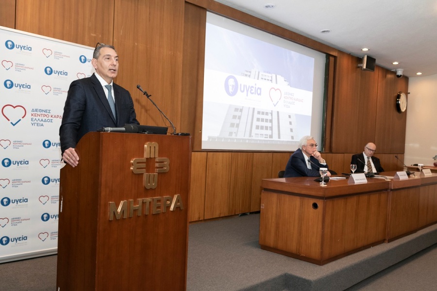 Ο διεθνούς φήμης Καθηγητής Καρδιοχειρουργικής κ. Θεόδωρος Κωφίδης στο ...