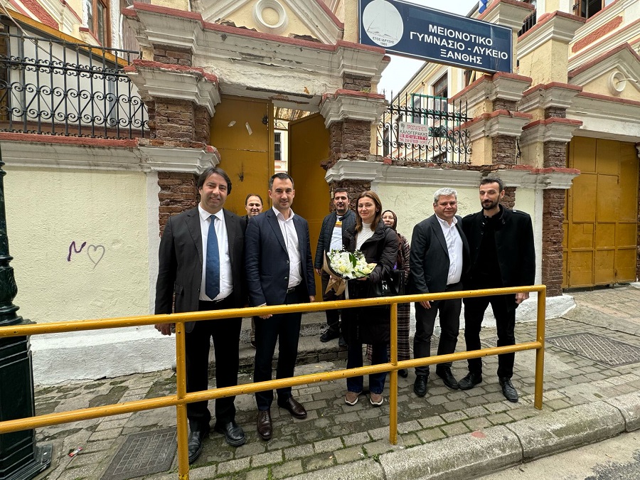 ΟΙ ΜΕΙΟΝΟΤΙΚΟΙ ΕΦΥΓΑΝ ΑΠΟ ΤΟ ΣΥΡΙΖΑ ΛΟΓΩ… ΤΕΤΡΑΚΙΝΗΣΗΣ ΚΑΣΣΕΛΑΚΗ ΚΑΙ ...