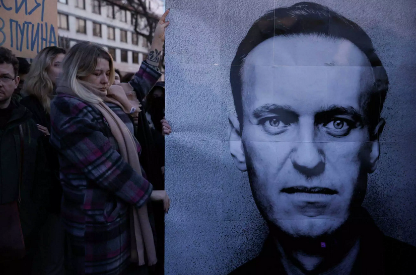 Αλεξέι Ναβάλνι: Τα δύο σενάρια για τον θάνατό του – Μπορεί να πέθανε ...