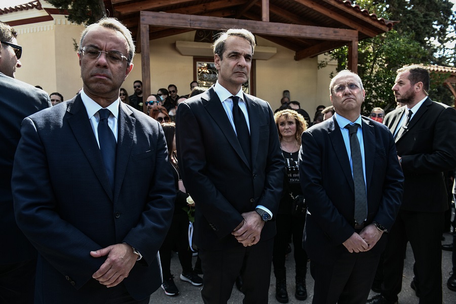 ΤΟ ΜΑΚΕΛΕΙΟ ΔΕΝ ΞΕΧΝΑ ΤΟ ΕΓΚΛΗΜΑ ΕΡΩΤΗΜΑΤΑ ΓΙΑ ΤΗ ΔΙΚΗ ΤΩΝ ΤΕΜΠΩΝ ΚΑΙ