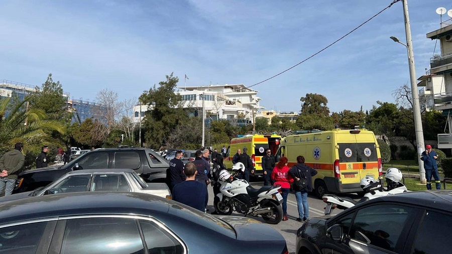 ΘΡΙΛΕΡ ΣΤΗΝ ΓΛΥΦΑΔΑ: ΣΚΟΤΩΣΕ ΤΡΕΙΣ ΚΑΙ ΑΥΤΟΚΤΟΝΗΣΕ Ο ΑΙΓΥΠΤΙΟΣ ΔΡΑΣΤΗΣ ...