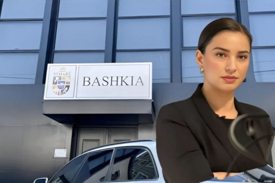 ΑΠΟ ΤΗΝ ΟΙΚΟΓΕΝΕΙΑ ΤΟΥ ΓΚΟΡΟΥ ΚΑΙ ΔΕΞΙ ΧΕΡΙ ΤΟΥ ΡΑΜΑ Η ΝΕΑ ΔΗΜΑΡΧΟΣ ΠΟΥ ...