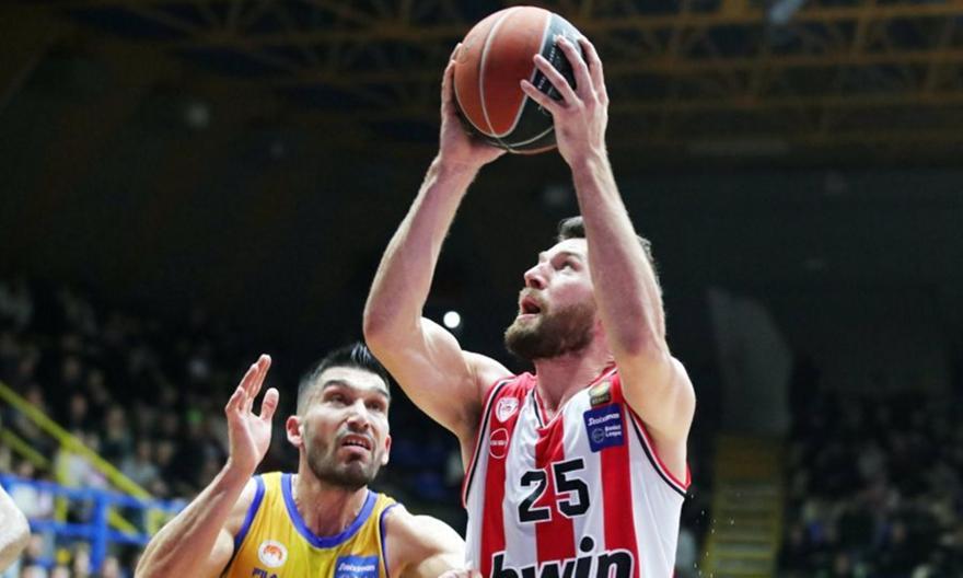 Επίδειξη δύναμης ο Ολυμπιακός στο Περιστέρι με σούπερ Πίτερς (67-85 ...