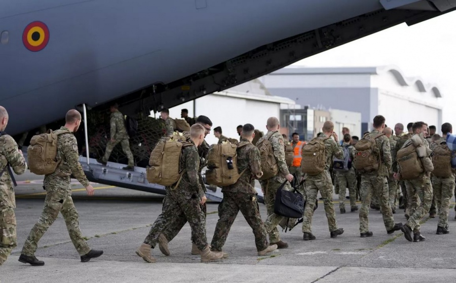 ΣΤΗΝ ΚΟΨΗ ΤΟΥ ΞΥΡΑΦΙΟΥ: ΤΟ ΝΑΤΟ ΕΣΤΕΙΛΕ ΣΤΡΑΤΟ ΣΤΗΝ ΟΥΚΡΑΝΙΑ – ΦΡΟΥΡΙΑ ...