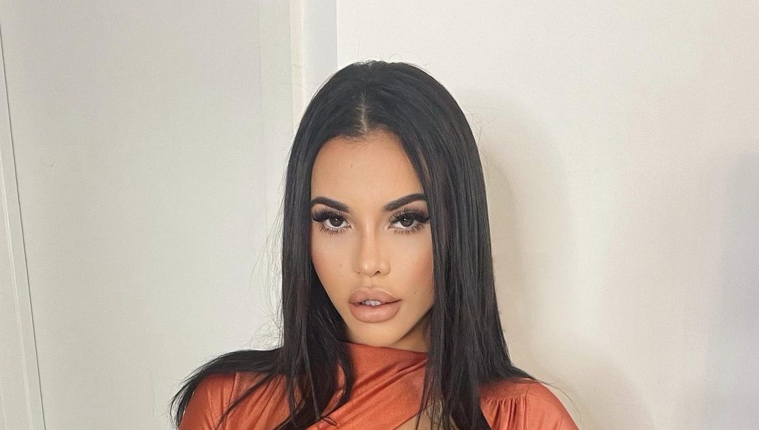 Η Juju Bianchi μας δείχνει το τέλειο Βραζιλιάνικο κορμί της σε σκάφος ...