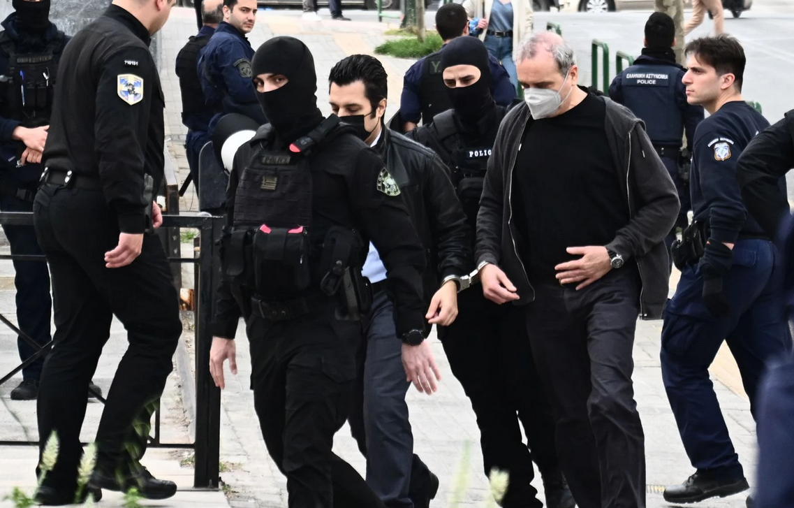 [ΑΝΑΝΕΩΜΕΝΟ] ΤΙΤΛΟΙ ΤΕΛΟΥΣ ΣΤΗ ΦΡΙΚΗ ΤΩΝ ΣΕΠΟΛΙΩΝ! ΣΤΗ ΦΥΛΑΚΗ ΜΙΧΟΣ ΚΑΙ ...