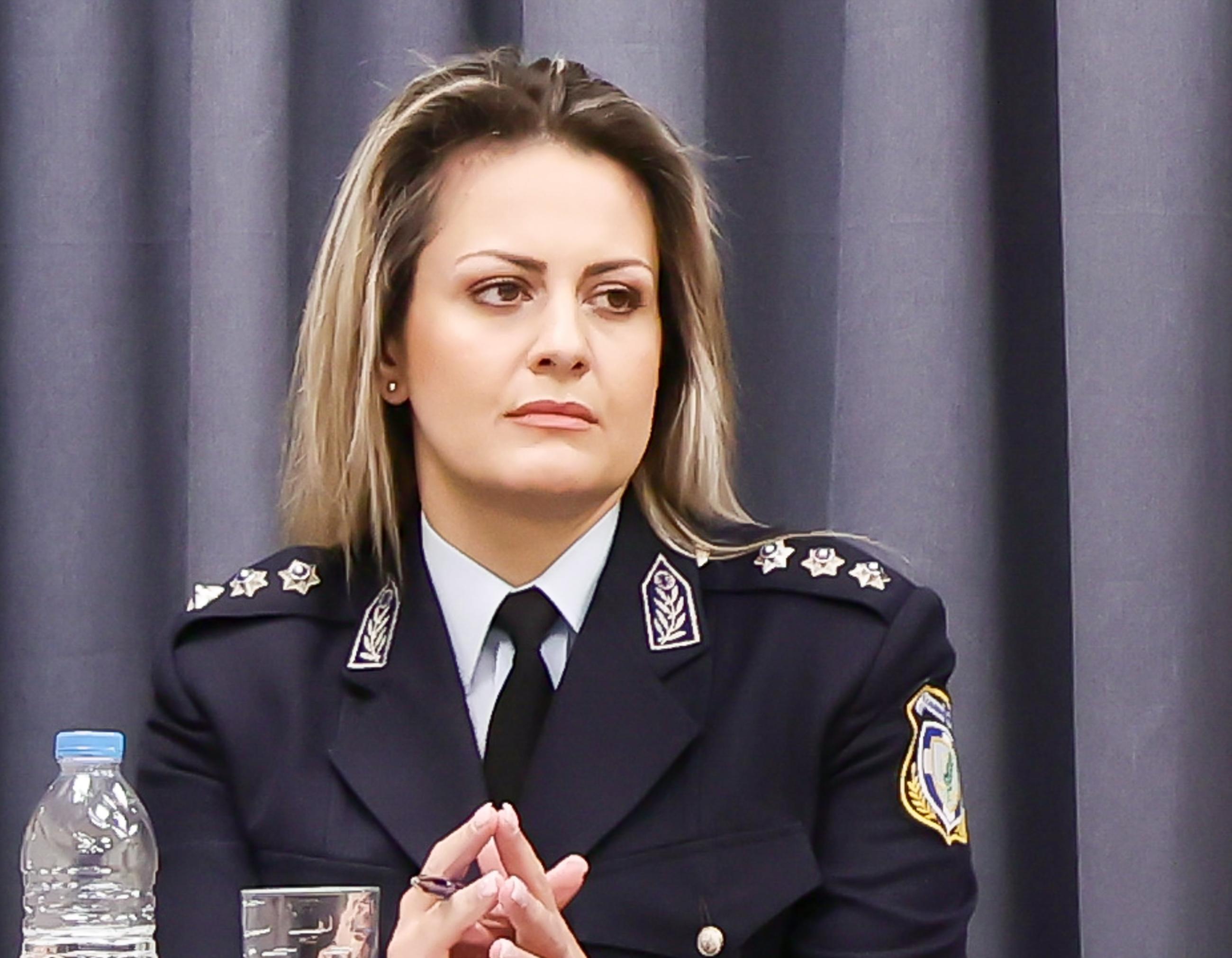 ΕΧΟΥΝ “ΣΤΑΞΕΙ” ΤΗΝ ΔΗΜΟΓΛΙΔΟΥ ΓΙΑ ΝΑ ΧΡΥΣΩΝΟΥΝ ΤΟ ΧΑΠΙ ΣΤΟΥΣ ΠΟΛΙΤΕΣ ...