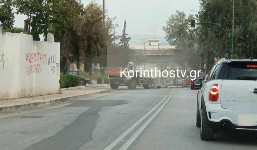 Κόρινθος: Γερανός φορτηγού χτύπησε σε γέφυρα και κατέληξε σε διερχόμενα ...