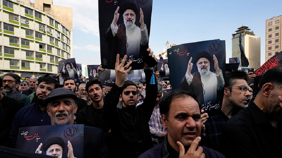 ΙΡΑΝ: Η ΚΗΔΕΙΑ ΤΟΥ ΡΑΙΣΙ ΚΑΙ ΤΟΥ ΥΠΕΞ – ΘΡΗΝΟΣ ΓΙΑ ΤΟΥΣ ΔΥΟ ΙΣΧΥΡΟΥΣ ...