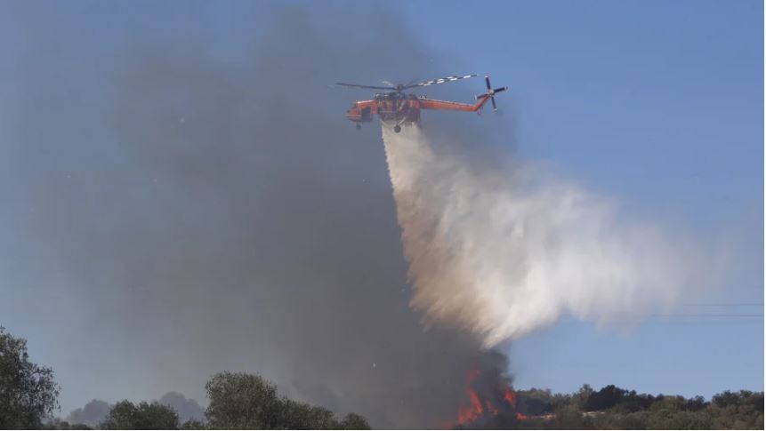 ΕΦΙΑΛΤΗΣ ΣΤΗ ΒΑΡΥΜΠΟΜΠΗ: Η ΠΥΡΙΝΗ ΛΑΙΛΑΠΑ ΑΠΕΙΛΕΙ ΖΩΕΣ ΚΑΙ ΠΕΡΙΟΥΣΙΕΣ ...
