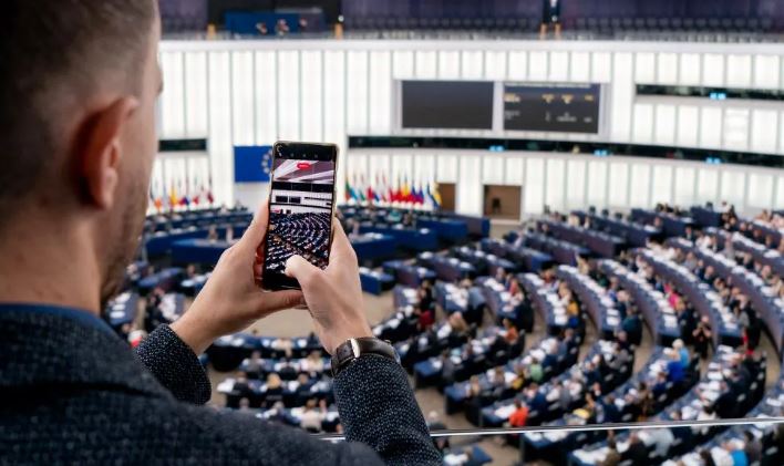 ΑΠΟΚΑΛΥΨΗ ΤΟΥ POLITICO… ΠΟΙΟΙ ΕΙΝΑΙ ΟΙ «ΚΑΛΥΤΕΡΟΙ ΦΙΛΟΙ» ΤΟΥ ΠΟΥΤΙΝ ΣΤΟ ...