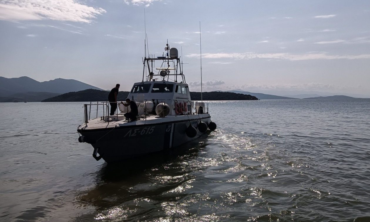 Σοκαριστικό ατύχημα με σκάφη: Συνοδευτικό θαλαμηγού «καβάλησε ...