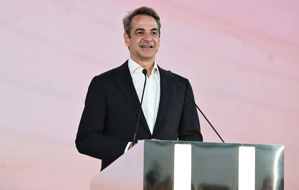 ΕΘΝΙΚΗ ΚΑΤΡΑΚΥΛΑ ΑΠΟ ΤΟΝ ΠΙΟ ΓΕΛΟΙΟ ΠΡΩΘΥΠΟΥΡΓΟ ΣΤΗΝ ΙΣΤΟΡΙΑ ΤΗΣ ...