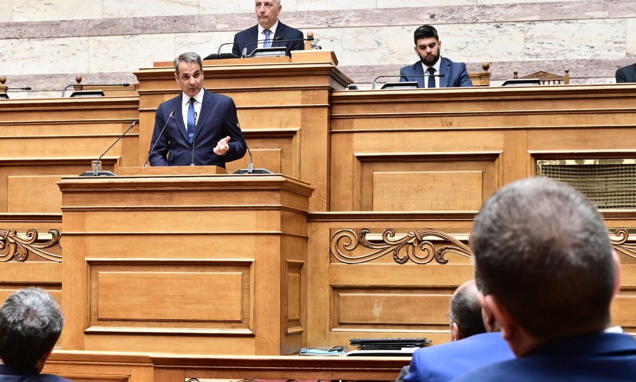 Κύμα βουλευτών της ΝΔ κατά της επανεκλογής Σακελλαροπούλου στην ...