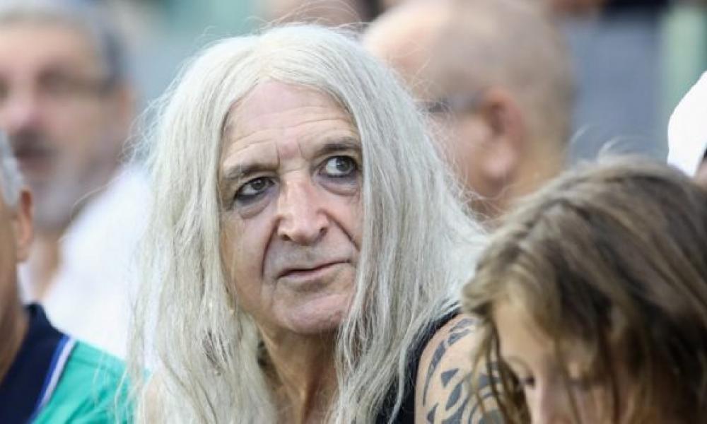 ΤΙ ΜΑΣ ΛΕΣ ΡΕ ΞΕΦΩΝΗΜΕΝΗ ΓΙΑΓΙΑΚΑ!!! Ο ΓΕΡΟΝΤΟΞΕΚΟΥΤΗΣ ΝΙΚΟΣ ΚΑΡΒΕΛΑΣ ...