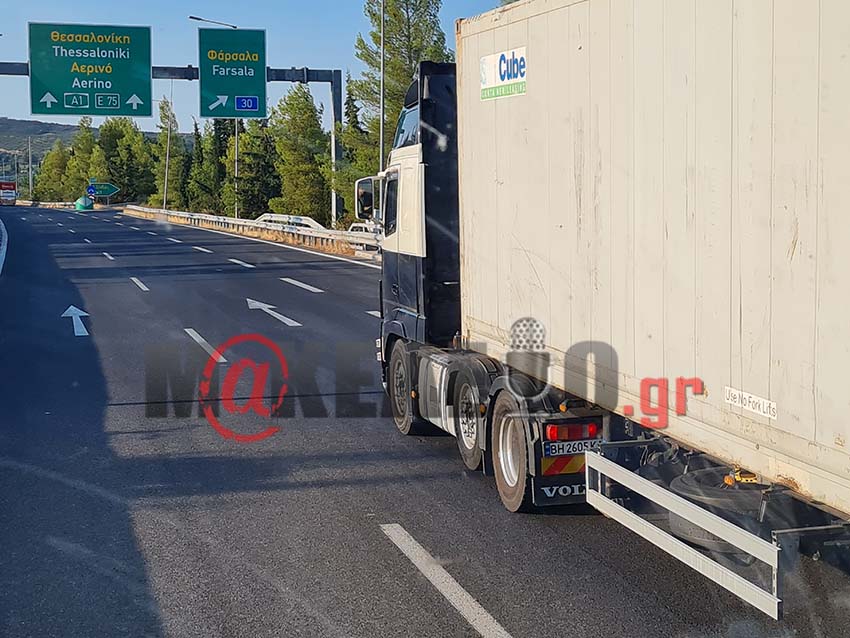 6 κοντέινερ από ΟΥΚΡΑΝΙΑ κατευθύνονται προς Βόλο! (φωτο ΜΑΚΕΛΕΙΟ ...