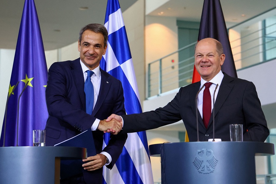 «ΟΙ ΦΙΛΟΙ ΣΤΑ ΔΥΣΚΟΛΑ ΦΑΙΝΟΝΤΑΙ» ΓΙΑ ΤΟΝ ΠΡΟΔΟΤΗ ΜΗΤΣΟΤΑΚΗ ...