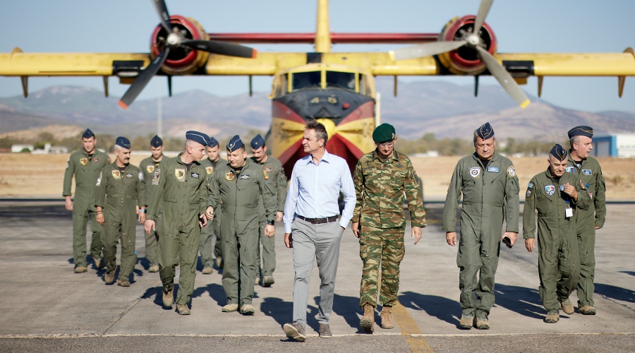 ΚΑΝΕΝΑΣ ΣΕΒΑΣΜΟΣ ΣΤΟΥΣ ΗΡΩΕΣ ΠΙΛΟΤΟΥΣ ΠΟΥ ΔΙΝΟΥΝ ΜΑΧΗ ΜΕ ΤΑ ΣΑΠΑΚΙΑ ...
