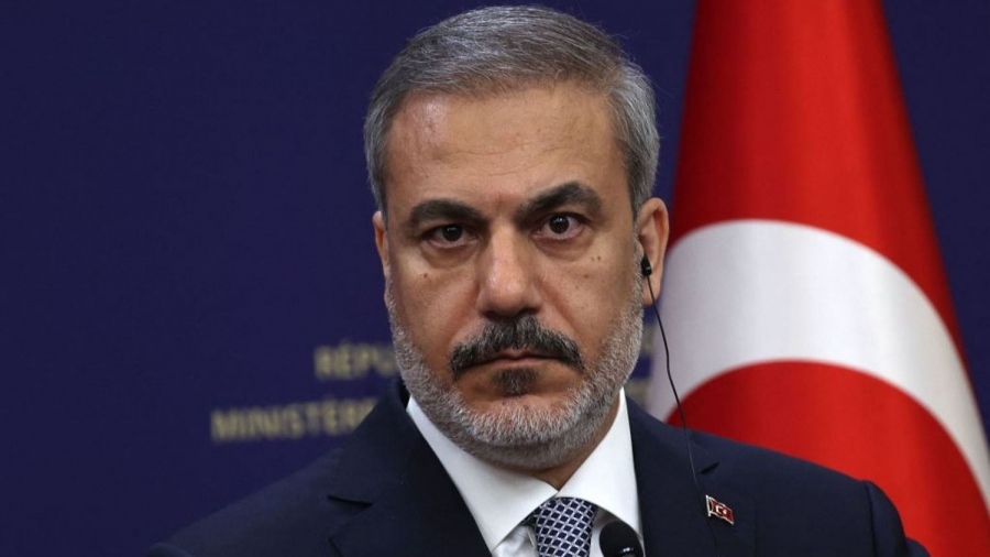 ΦΩΤΙΑ ΣΤΗ ΜΕΣΗ ΑΝΑΤΟΛΗ: Ο ΤΟΥΡΚΟΣ ΥΠΕΞ HAKAN FIDAN ΚΗΡΥΣΣΕΙ ΠΟΛΕΜΟ ΣΤΟ ...