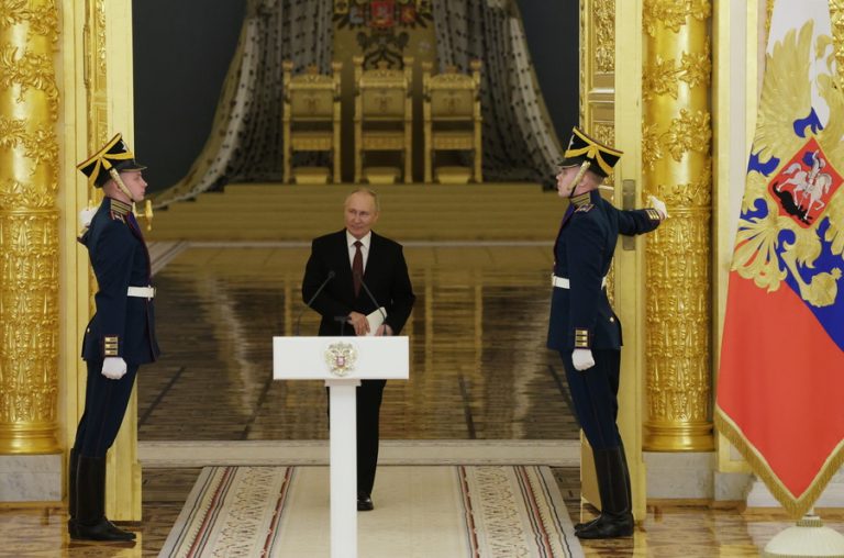 ΝΕΑ ΕΠΙΘΕΣΗ ΠΟΥΤΙΝ ΣΤΗ ΔΥΣΗ – «ΔΟΚΙΜΑΖΕΙ ΤΙΣ ΚΟΚΚΙΝΕΣ ΓΡΑΜΜΕΣ ΤΗΣ ...
