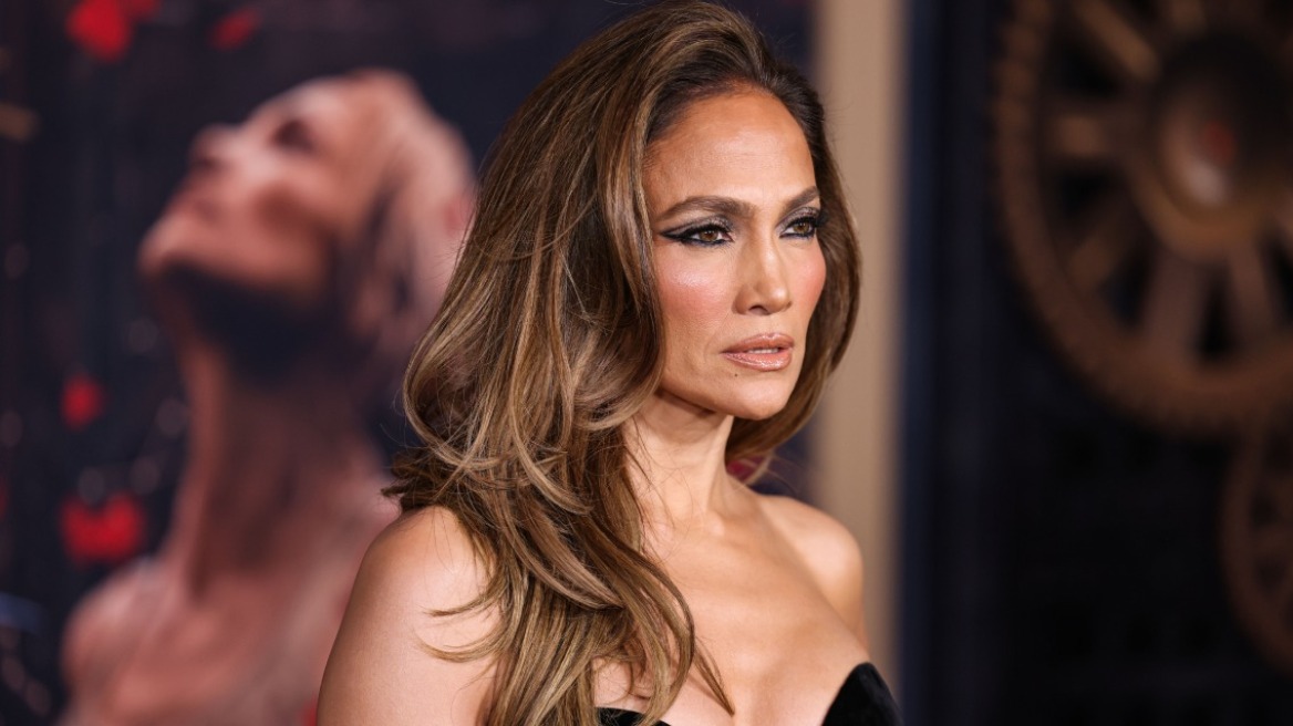 Τζένιφερ Λόπεζ: «Άναψε φωτιές» στο Instagram με το βαθύ ντεκόλτε της [ΦΩΤΟ] – Makeleio.gr