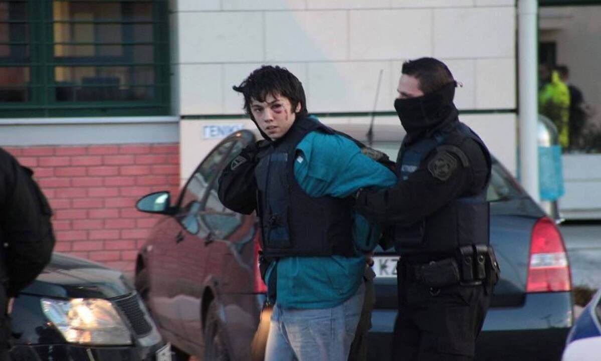 ΓΙΑ ΔΕΥΤΕΡΗ ΦΟΡΑ ΦΥΛΑΚΗ Ο ΕΓΓΟΝΟΣ ΤΟΥ ΝΑΣΙΟΥΤΖΙΚ, ΝΙΚΟΣ ΡΩΜΑΝΟΣ – ΤΟ ...