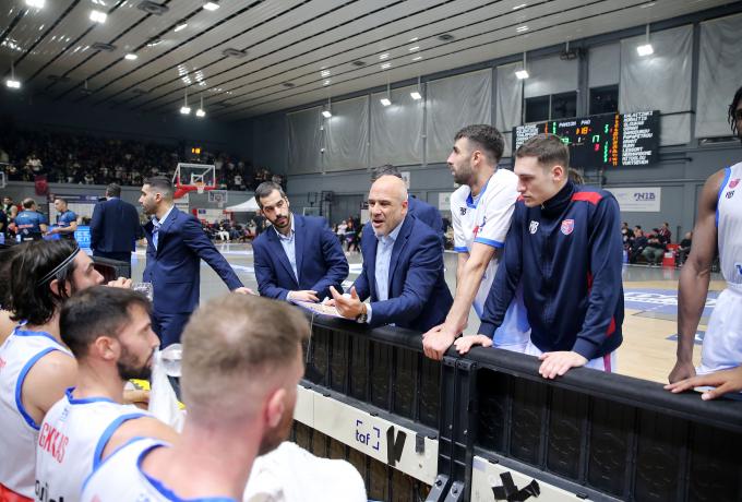 «Μπούκαραν» οι … Πάνθηρες στην προπόνηση του Πανιωνίου – Makeleio.gr