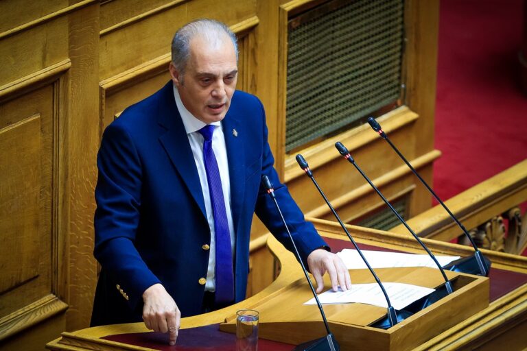 Βελόπουλος: Ο Προϋπολογισμός προβλέπει αυξημένα φορολογικό έσοδα, με ...