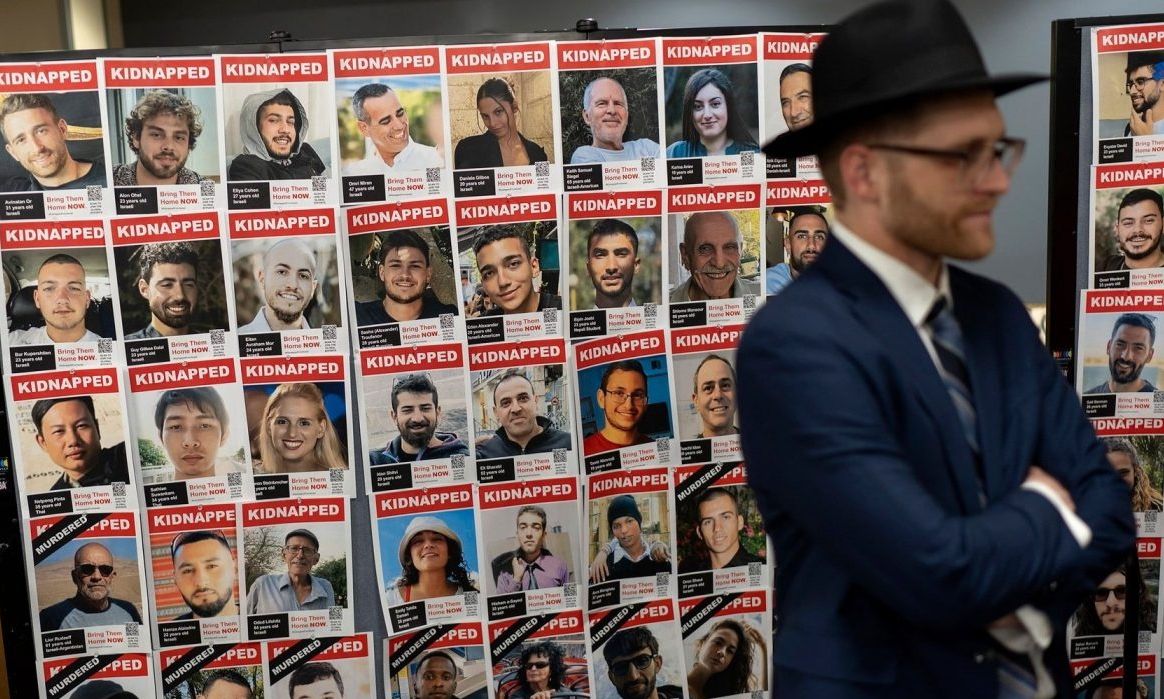 ΙΣΤΟΡΙΚΗ ΗΜΕΡΑ ΓΙΑ ΤΗ ΜΕΣΗ ΑΝΑΤΟΛΗ: ΠΛΗΡΗΣ ΣΥΜΦΩΝΙΑ ΓΙΑ ΕΚΕΧΕΙΡΙΑ ΣΤΗ ...
