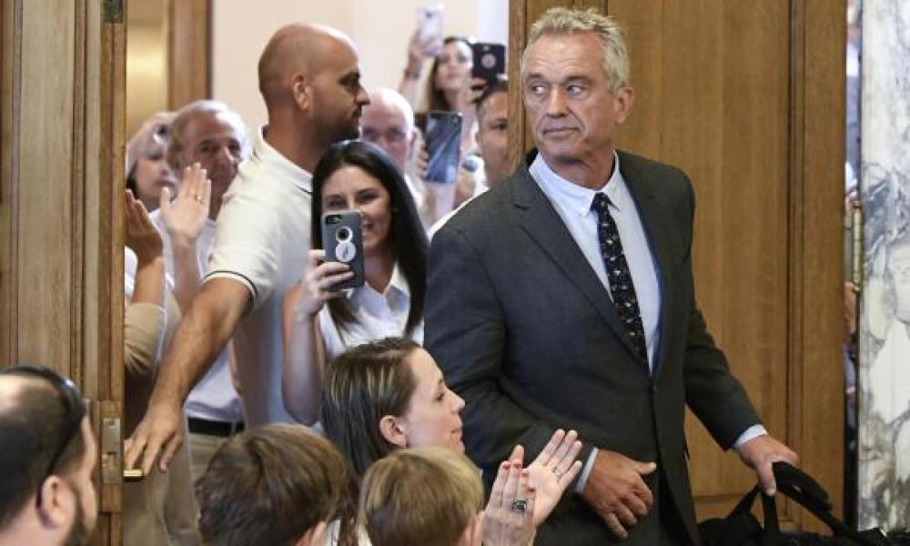 ΣΕΙΣΜΟΣ ΑΠΟ ΗΠΑ, ΡΑΠΙΣΜΑ ΣΤΗΝ ΕΕ: Ο ΚΕΝΕΝΤΙ ΕΤΟΙΜΑΖΕΙ ΑΠΑΓΟΡΕΥΣΗ ΤΟΥ ...